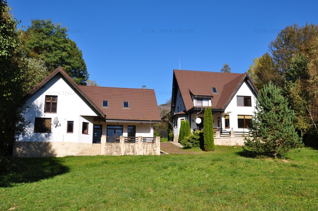 Bran - Predelut - 2 vile 2005, locuit/investitie, 6893 mp teren-539000 ...