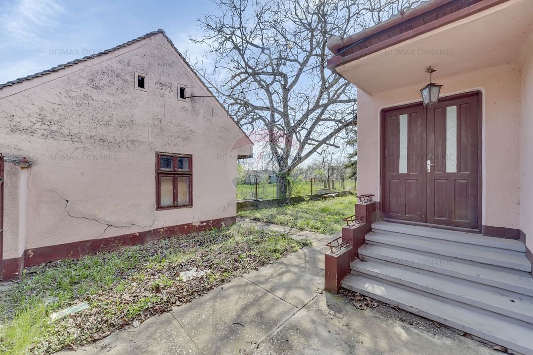 Casa de vanzare 3 camere in Semlac in Semlac