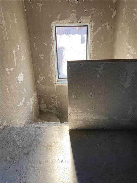 Casa de vanzare 4 camere in Utvin, Central in Utvin