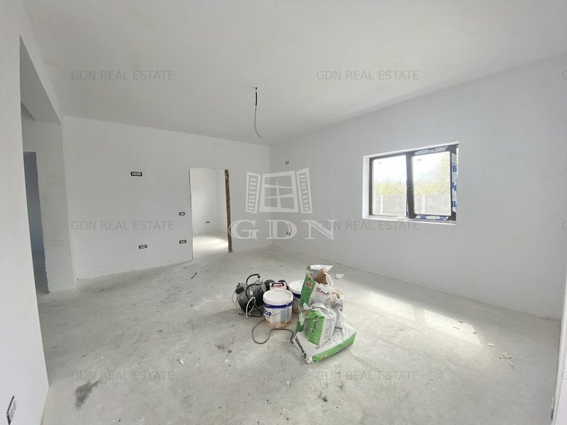 Casa de vanzare 4 camere in Utvin, Central in Utvin